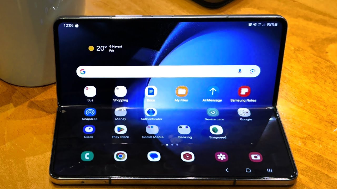 How To Use Samsung Galaxy Z Fold 5 [Beginners Guide] - YouTube