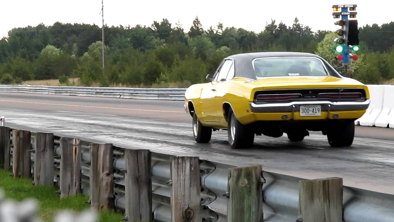 69 dodge charger drag racing - YouTube
