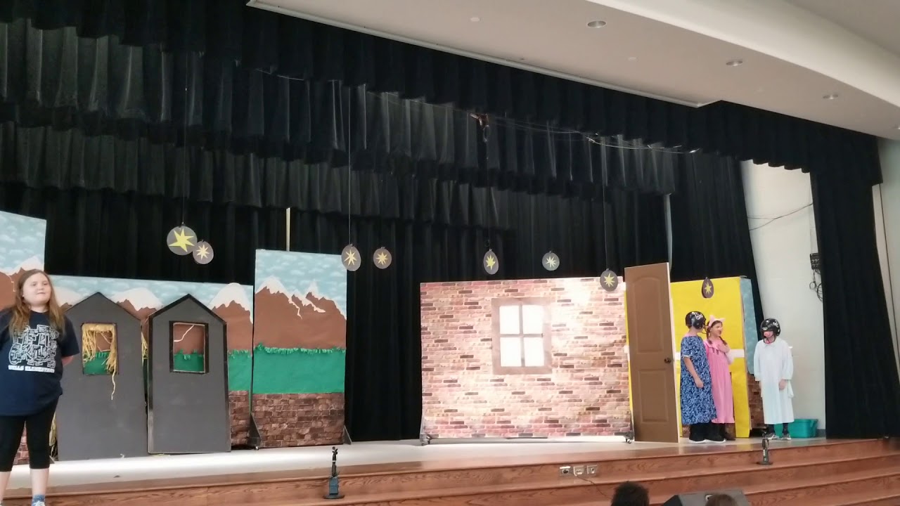 Wells 5th Grade Play 2018 - YouTube