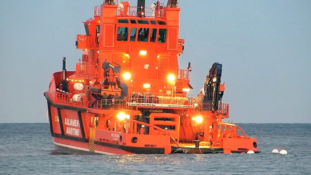 Salvage Tug SAR Mesana - YouTube