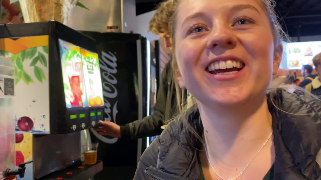COLUMBIA UNIVERSITY DINING HALL TOUR - YouTube