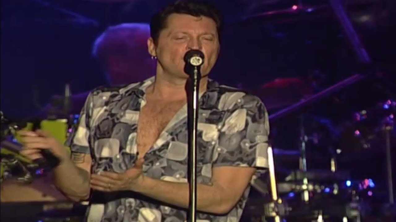 Golden Earring – Radar Love -Live (HD) (1999) - YouTube