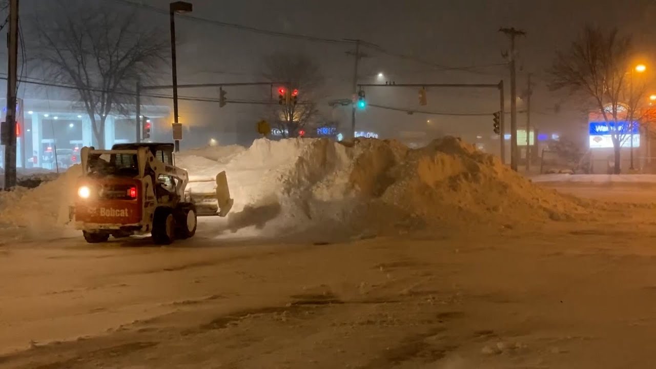 Snow still coming down hard in Merrimack Valley during late stages of ...