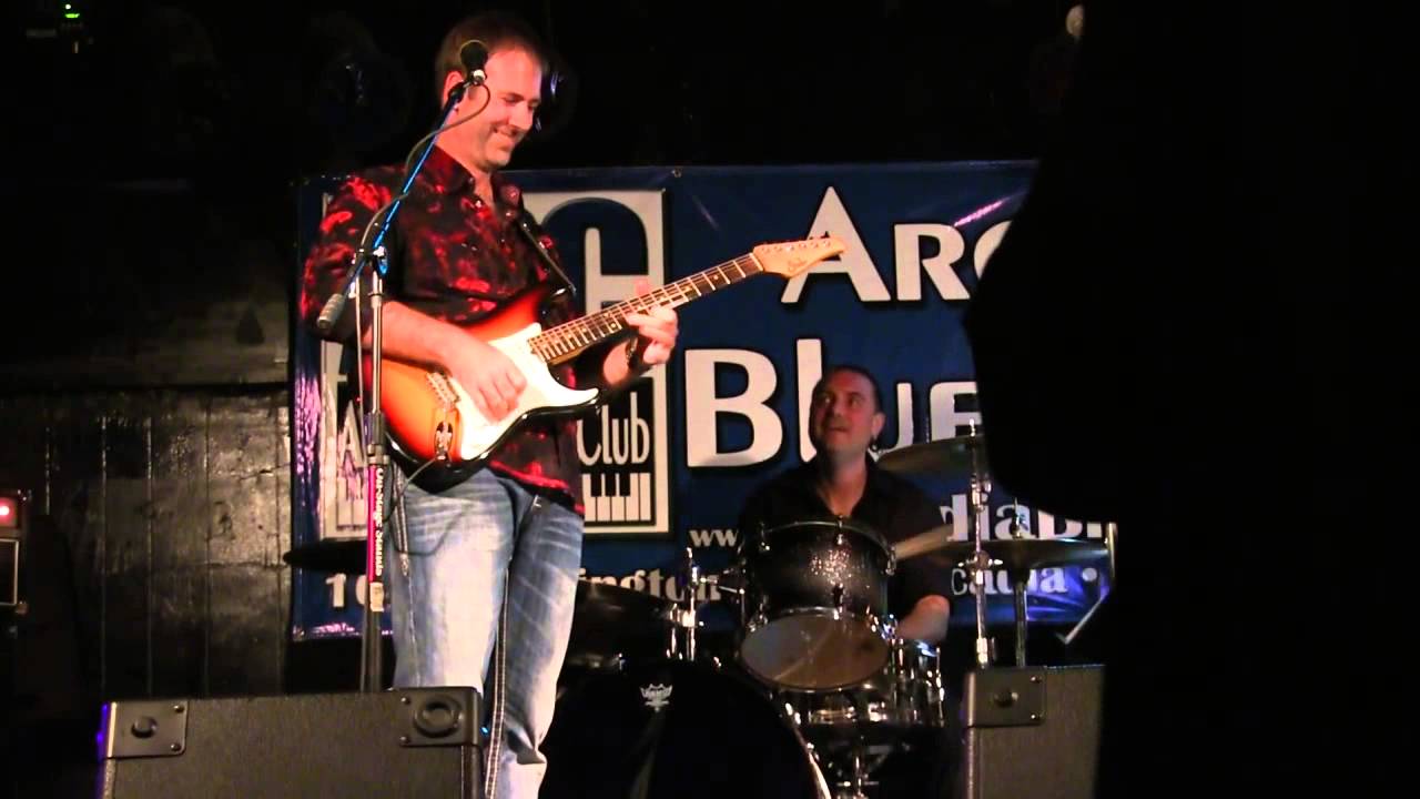 Texas Flood - Griff Hamlin Band at Arcadia Blues Club 6-13-15 - YouTube