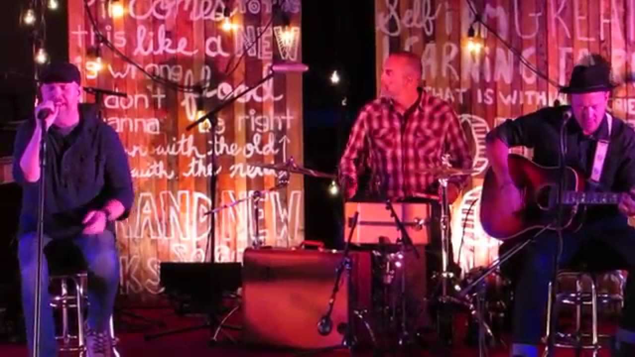 MercyMe singing - Welcome to the New - Live in Concert 4/30/15 - YouTube