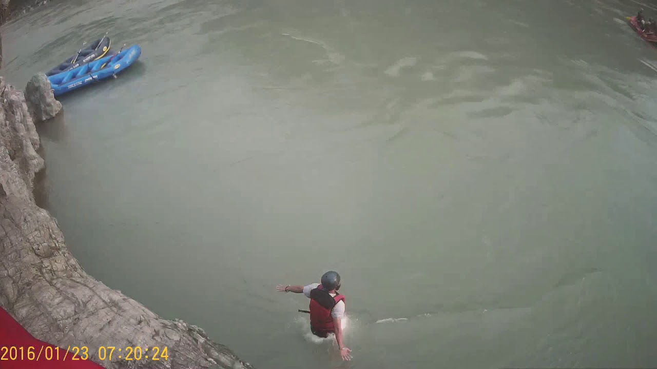 ADVENTURES AND DANGEROUS JUMPING APROX-20-25 ft.AT MAGGI POINT ...