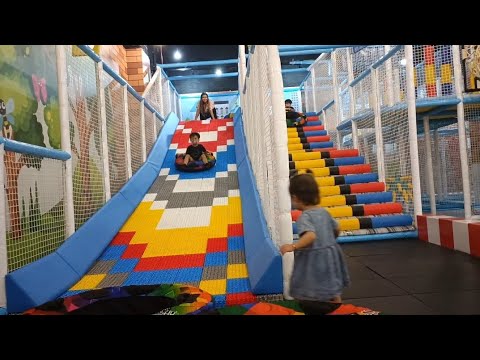 Bermain di Playground happy time The park mall Semarang - YouTube