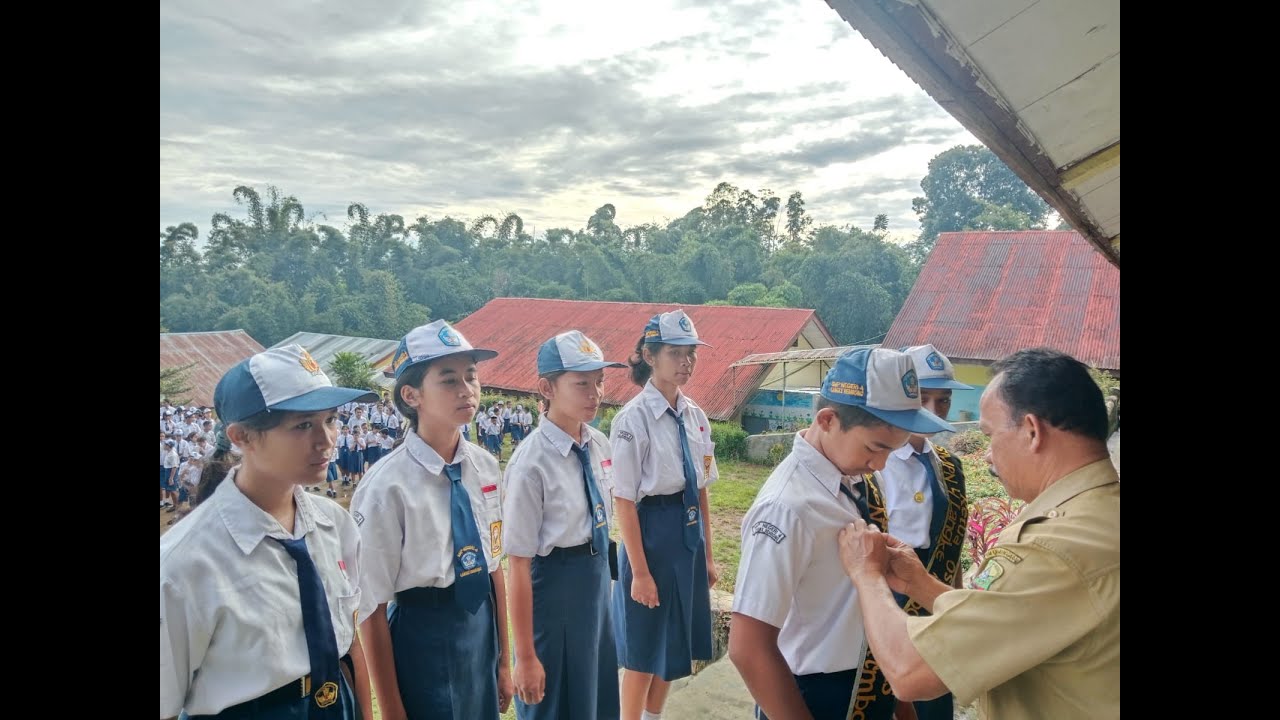 Pelantikan OSIS-SMPN 4 Langke Rembong (Masa Bakti 2024-2025) - YouTube