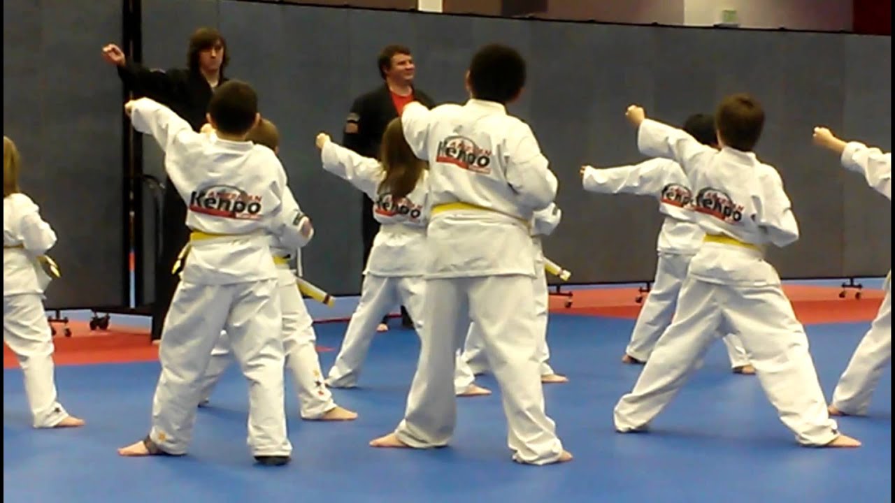 1st day of advanced white belt training - YouTube