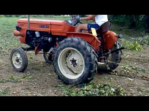 trattore fiat 300 - YouTube