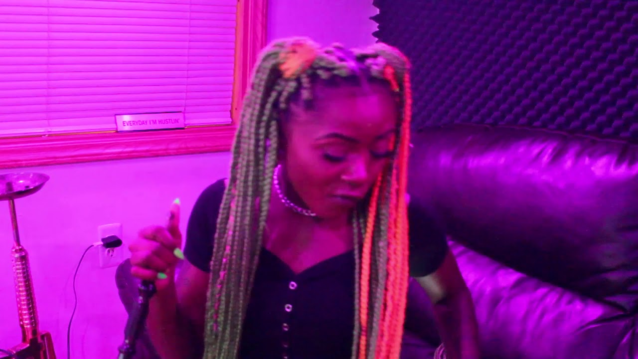 Chun Li Freestyle, Tayy Dior - YouTube