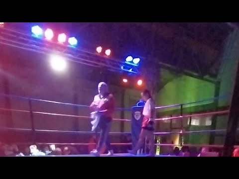 Pelea profesional Súper mosca Naila Peloso (Sta Fe) VS Carmen Bratschi ...