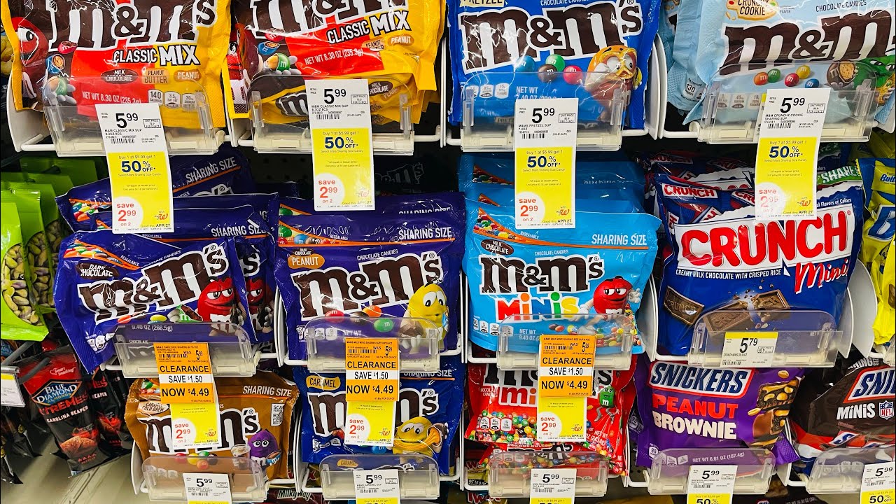 Look at Walgreens display of chocolates and chips‼️ Deals and Clearance ...