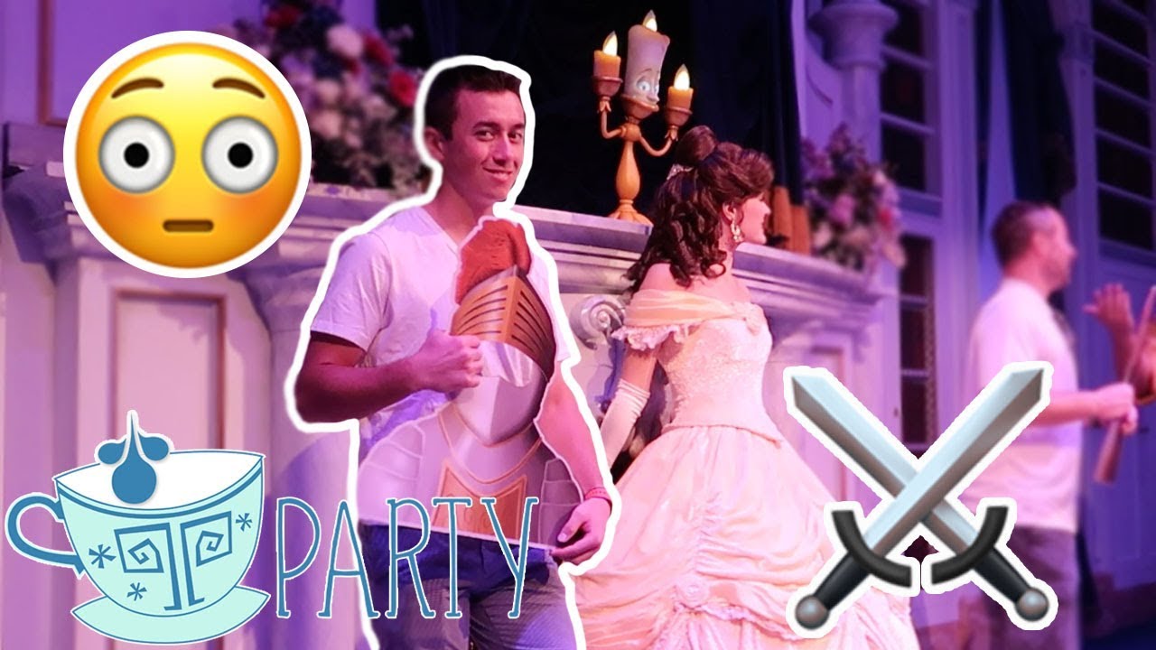 EMBARRASSED AT WALT DISNEY WORLD??| Disney College Program - YouTube