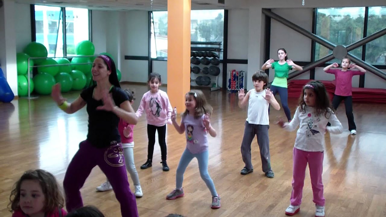 Sophie, Zumba & Friends - YouTube