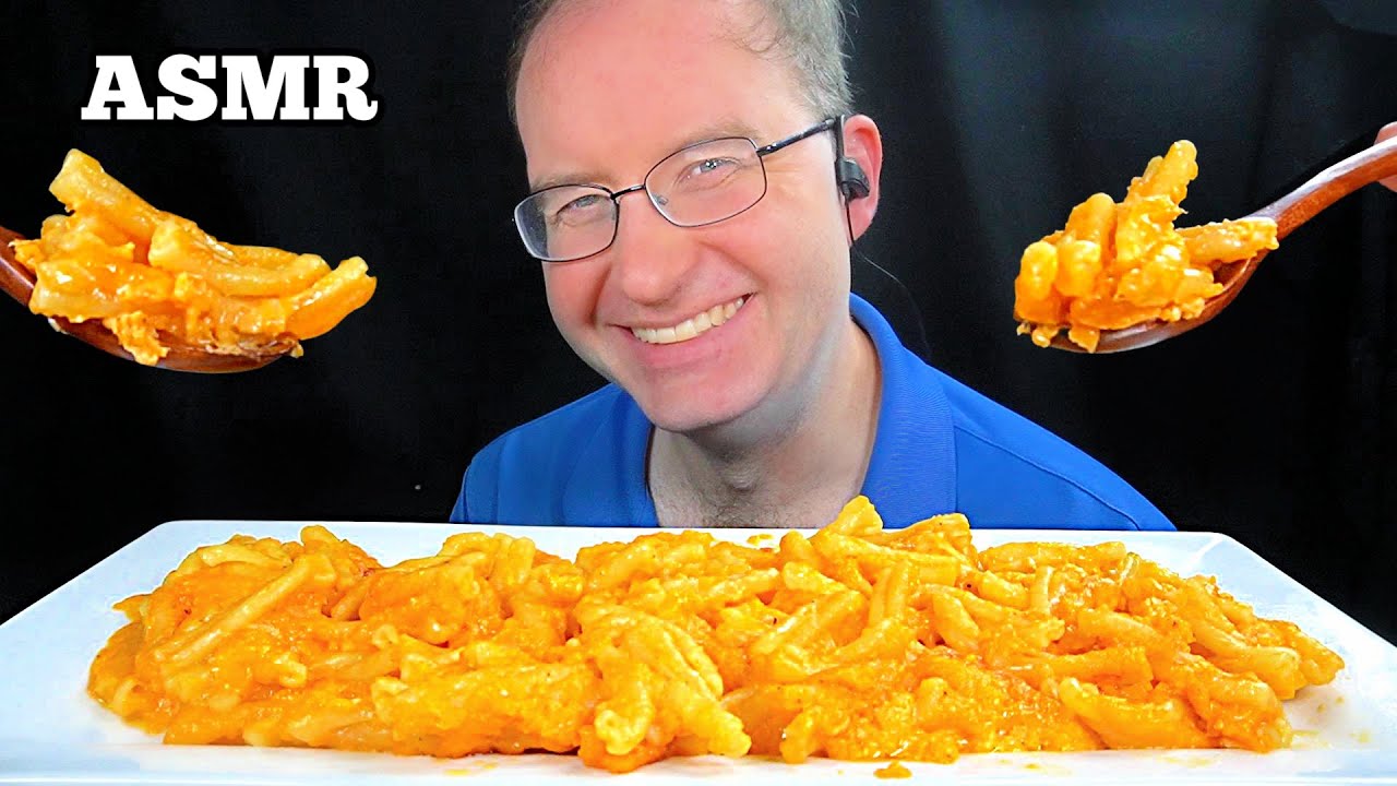 ASMR MAC AND CHEESE MUKBANG EATING SOUNDS - YouTube