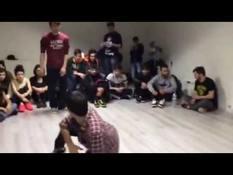 Bboy Clayn vs Bboy Roy