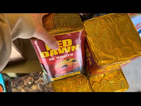 Red Dawn 16 shot salute firework - YouTube