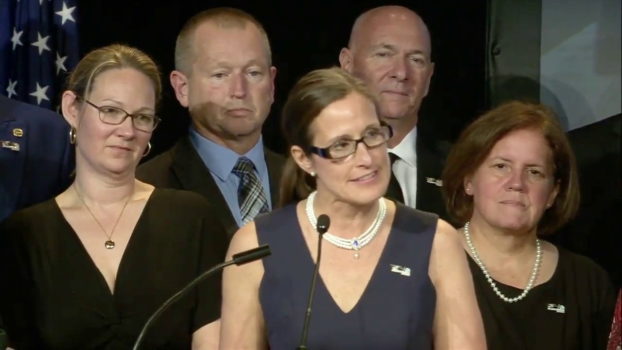 2018 AAMS Flight Program of the Year: Carilion Clinic Life-Guard - YouTube