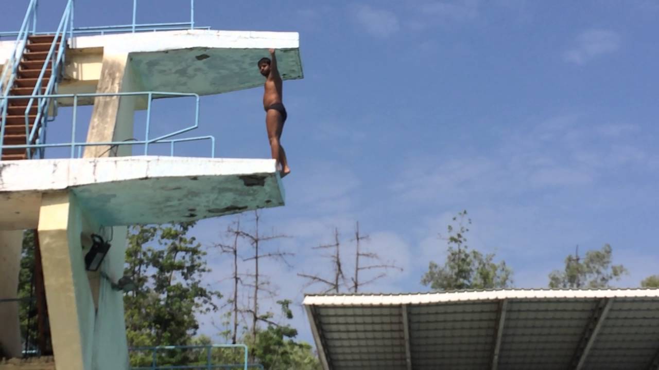 Back Dive Pike Position - YouTube