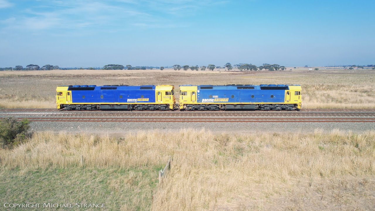 G519 & G525 Pacific National Light Engines (25/4/2022) - PoathTV ...