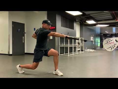 Split-stance rotational cable row - YouTube