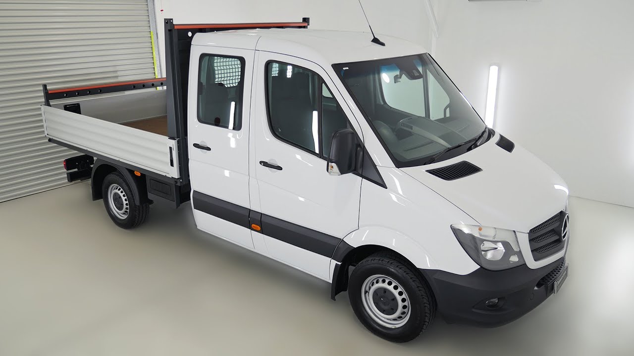 MERCEDES-BENZ 316 SPRINTER Dual Cab Arctic White Auto M732557 - YouTube
