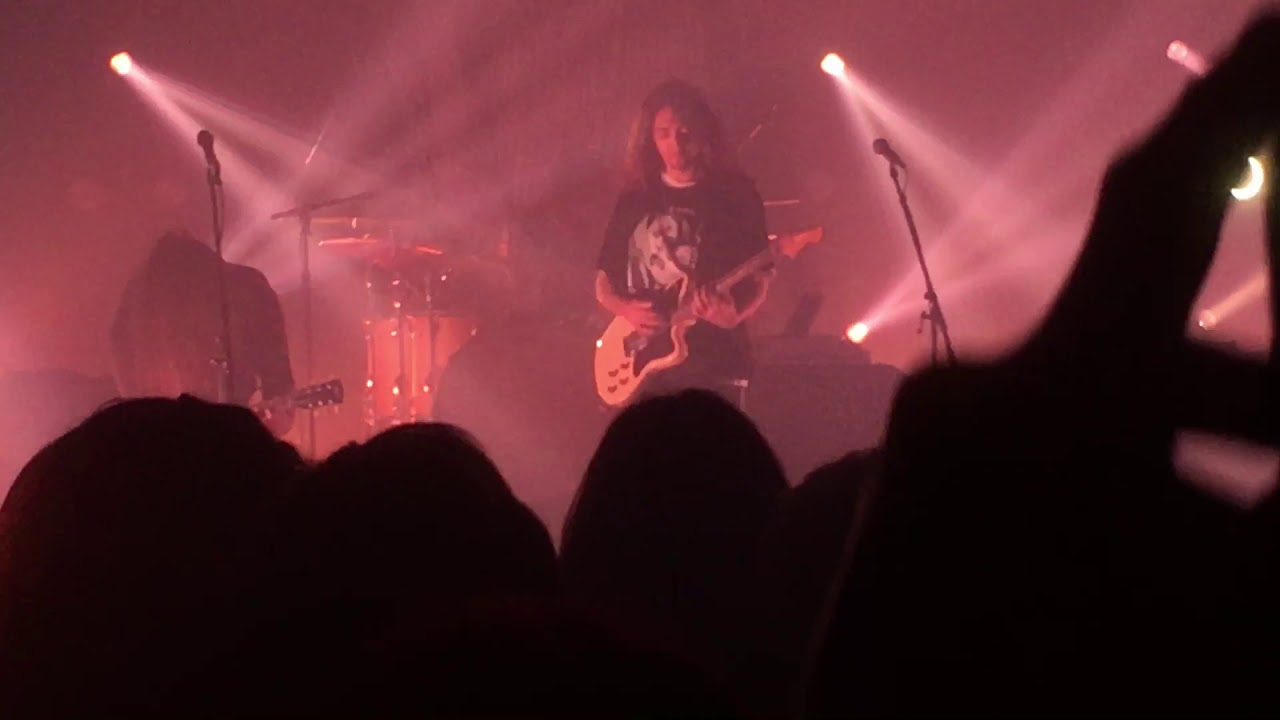 Alcest - Protection - Live in Paris 2020 - YouTube
