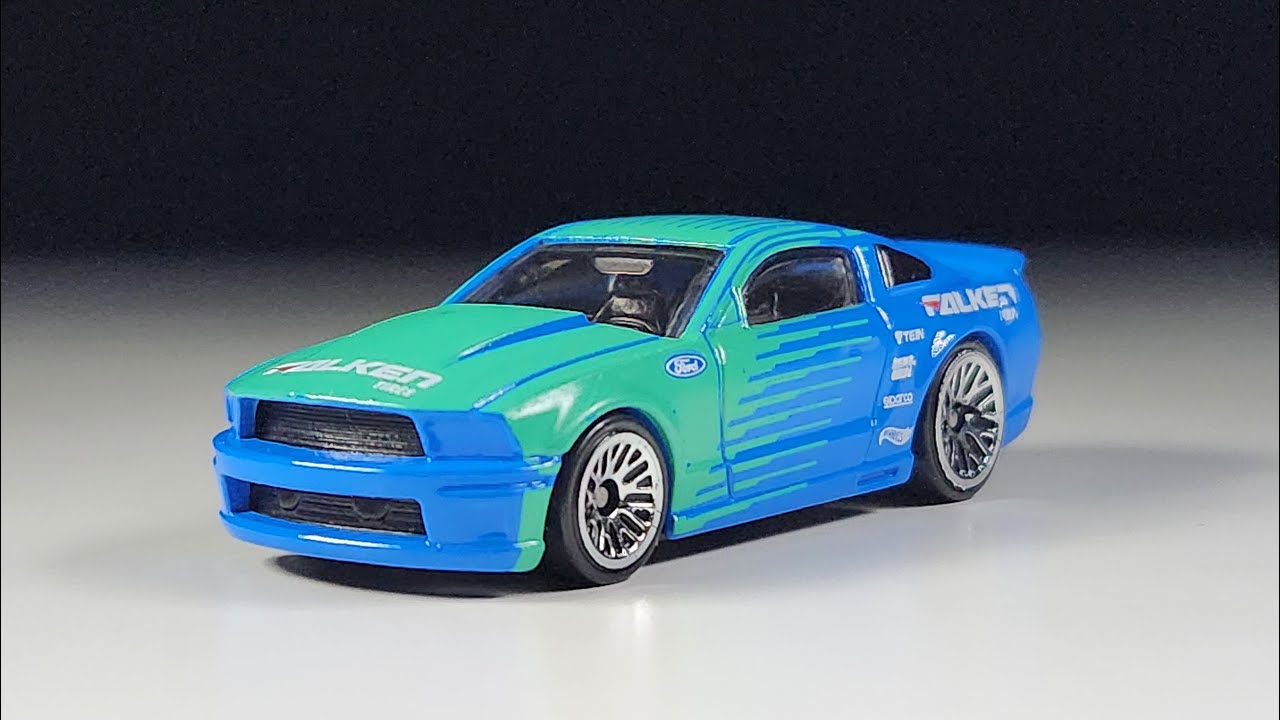 Hot Wheels Mainline Review: '07 Ford Mustang | 2023 Then and Now ...