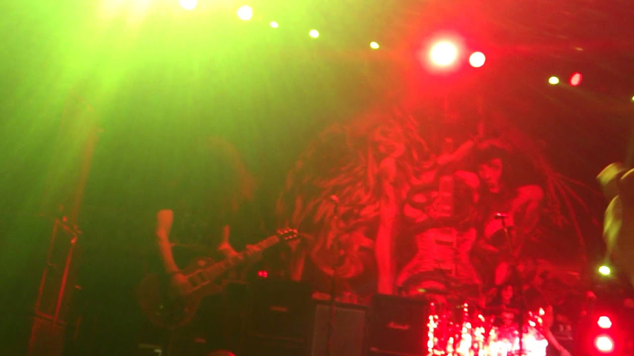Slash - Sweet Child Of Mine live at Blackpool - YouTube