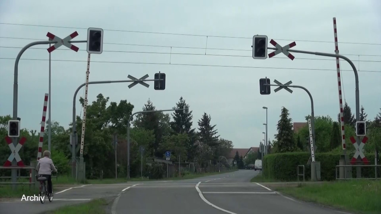 Hoyerswerda: Toter an den Gleisen - LAUSITZWELLE - YouTube