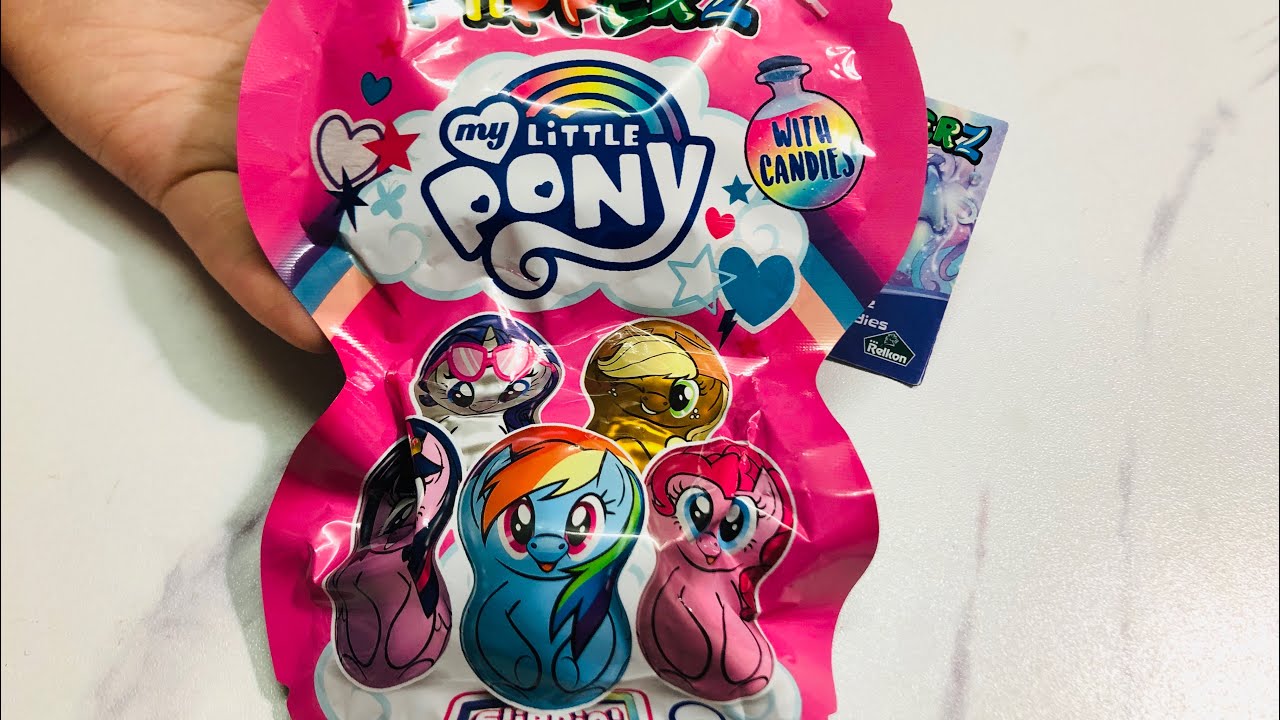 My Little Pony Flipperz #review #asmr #mylittlepony #review369 - YouTube