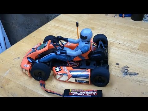 1/8 THUNDER TIGER KT8 RACING CART FROM 2009 - YouTube