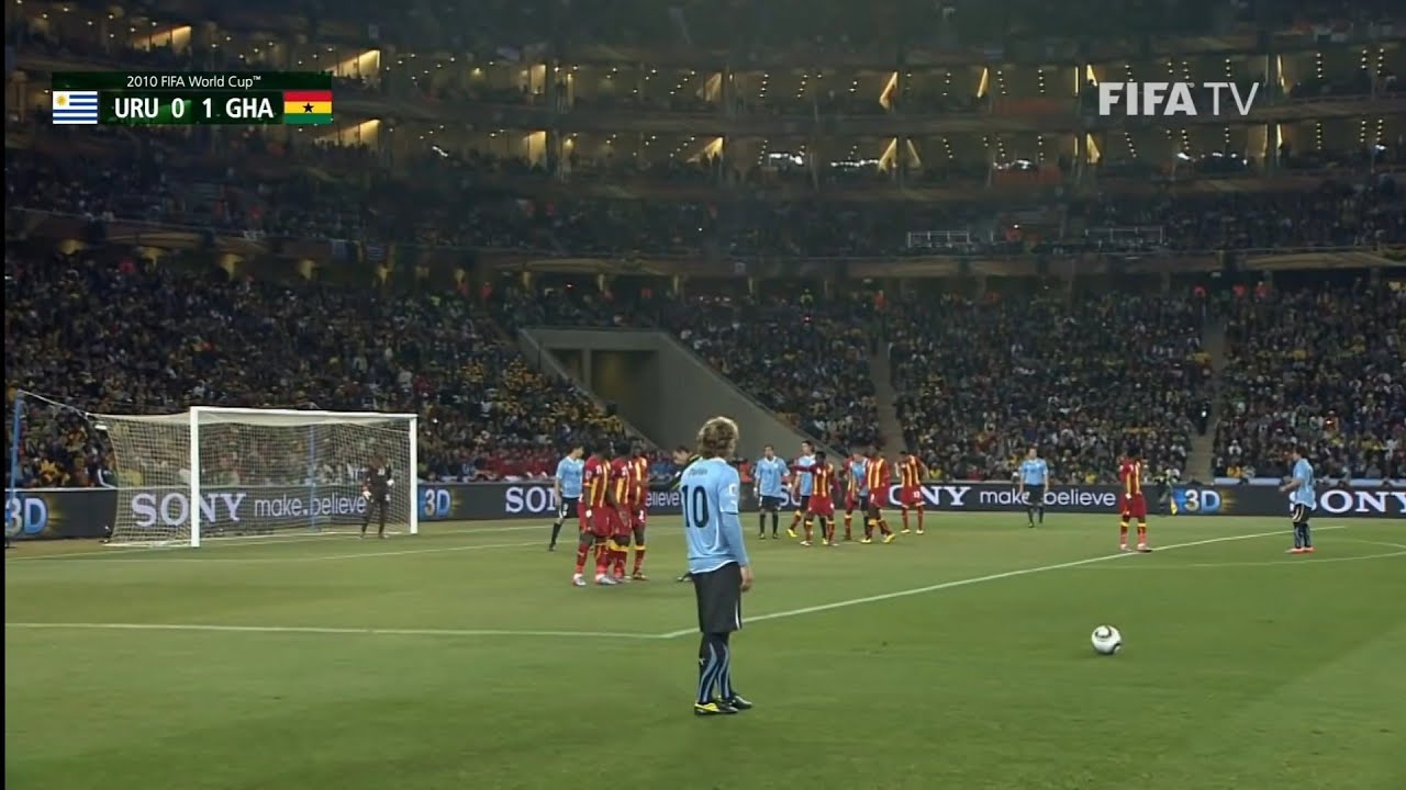Diego Forlán freekick goal vs Ghana - YouTube