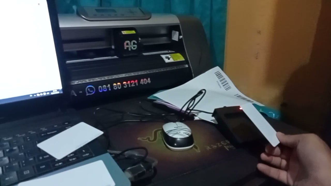 Uji Coba Aplikasi Absensi Digital Menggunakan RFID Reader - YouTube