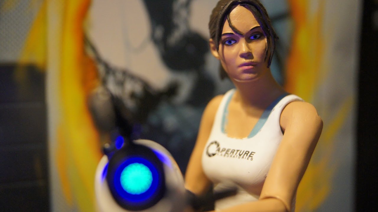 CHELL(Челл) героиня PORTAL, у Вас дома - YouTube