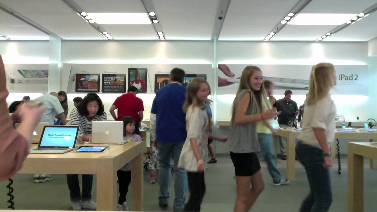 APPLE STORE DANCE [[cupid shuffle]] - YouTube