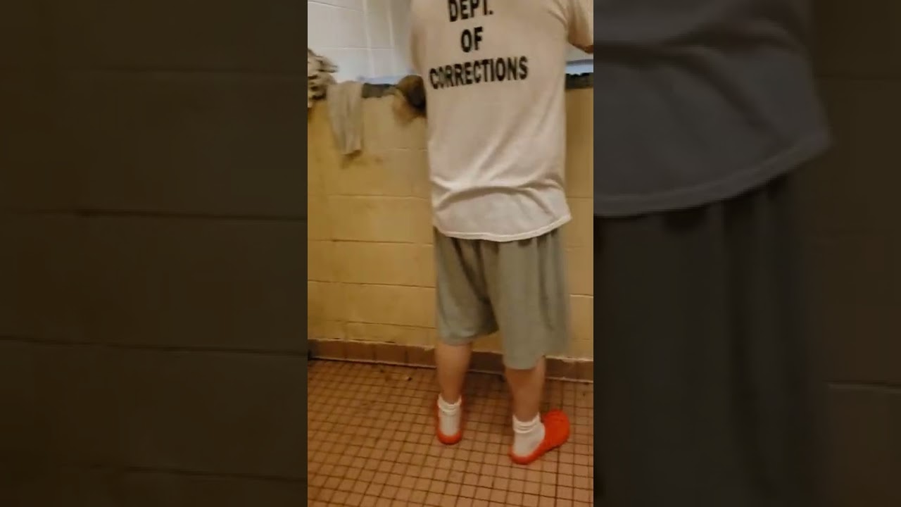 Inside one of Georgia prison - YouTube