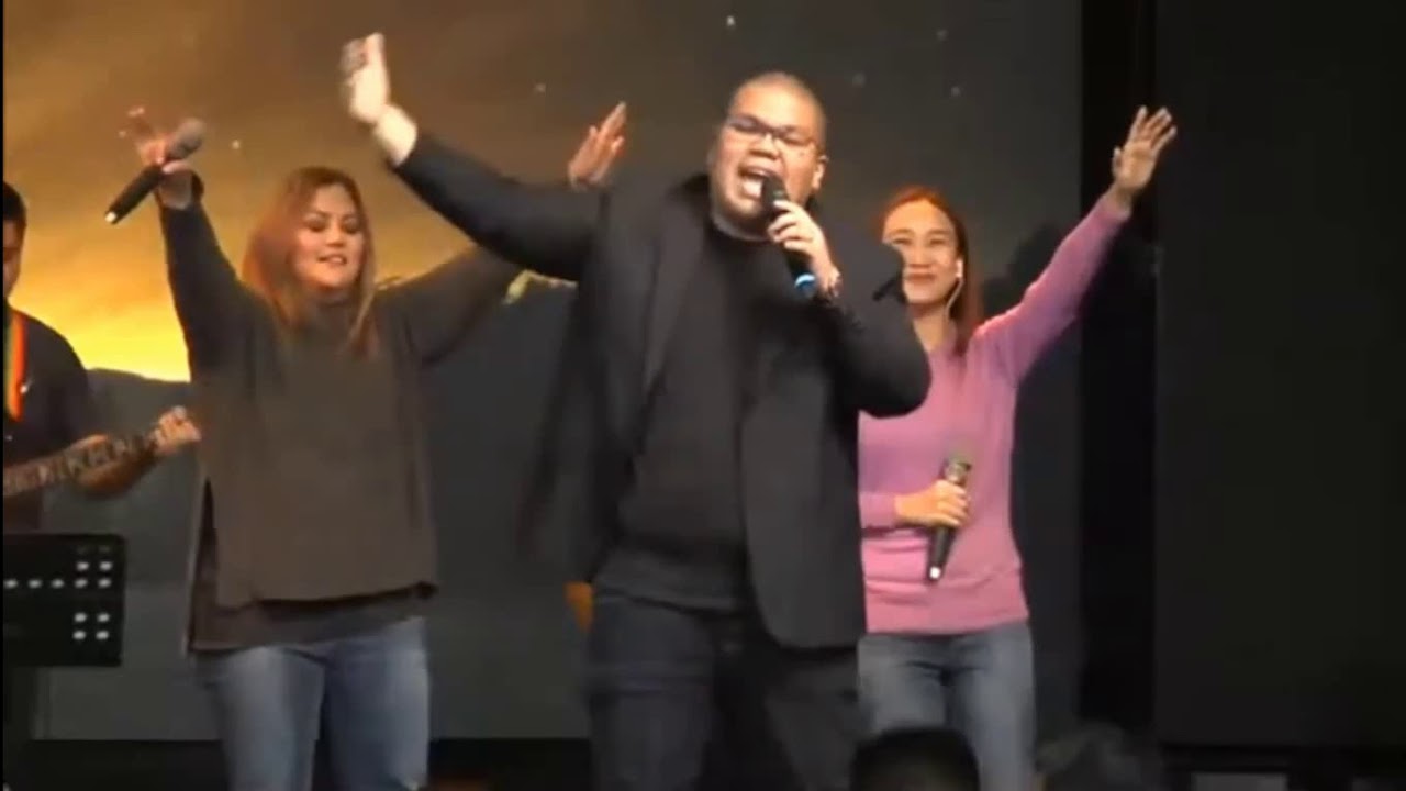 Waymaker - Sinach Joseph (Worship Led by Lee Brown) - YouTube