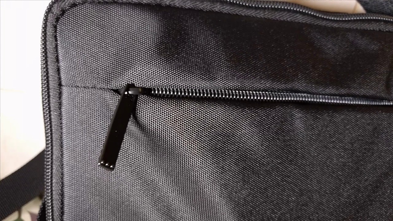 Tucano Wallet slim bag - YouTube