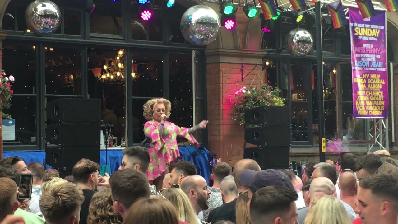 KY Kelly - Euphoria @Eagle Bar (Manchester) - YouTube