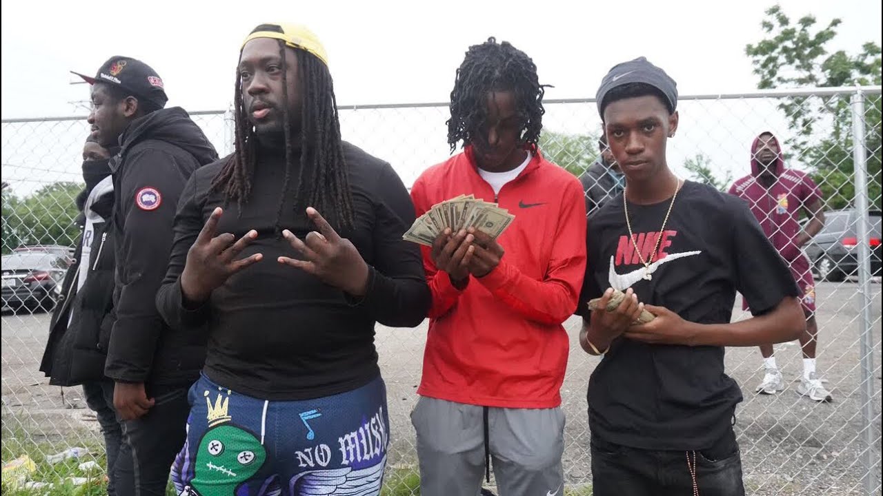 Duece202 ft locofrm1200 ft jankyasl “stay out da way” (official video ...