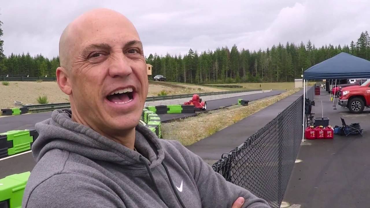 Random musings at The Ridge Motorsports Park - YouTube
