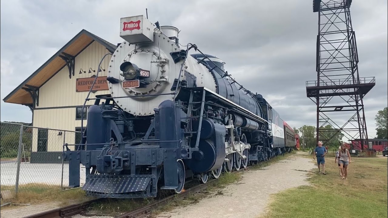 Frisco 4500 Meteor steam engine in Tulsa Oklahoma - YouTube