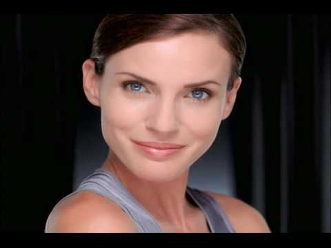 Avon Renew Clinical Derma-Full Creme e X3 - YouTube