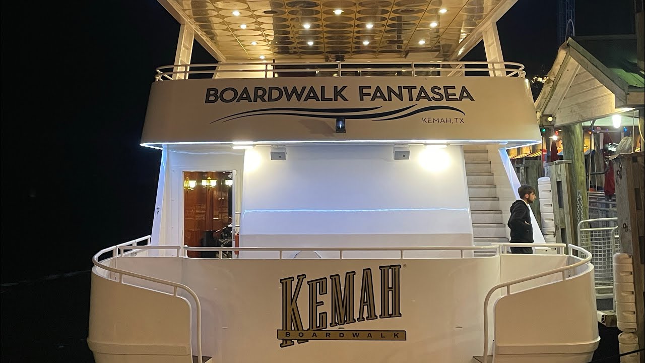 Boardwalk FantaSea Mini Cruise Ship Kemah Boardwalk - YouTube
