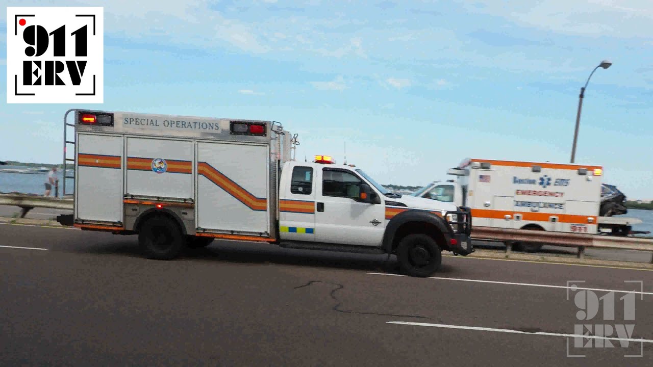 Boston EMS and Boston Police Responding - YouTube