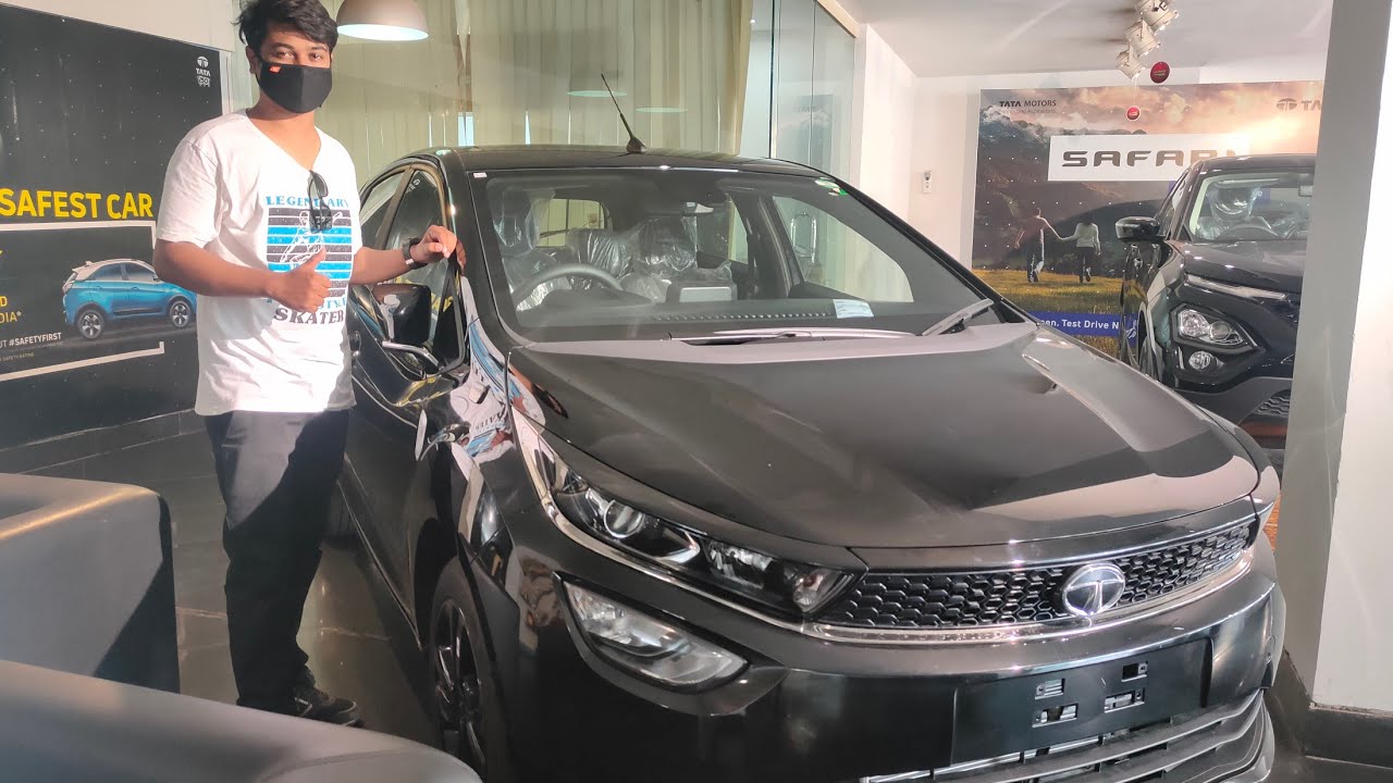 Tata Altroz Black - Dark Edition - YouTube
