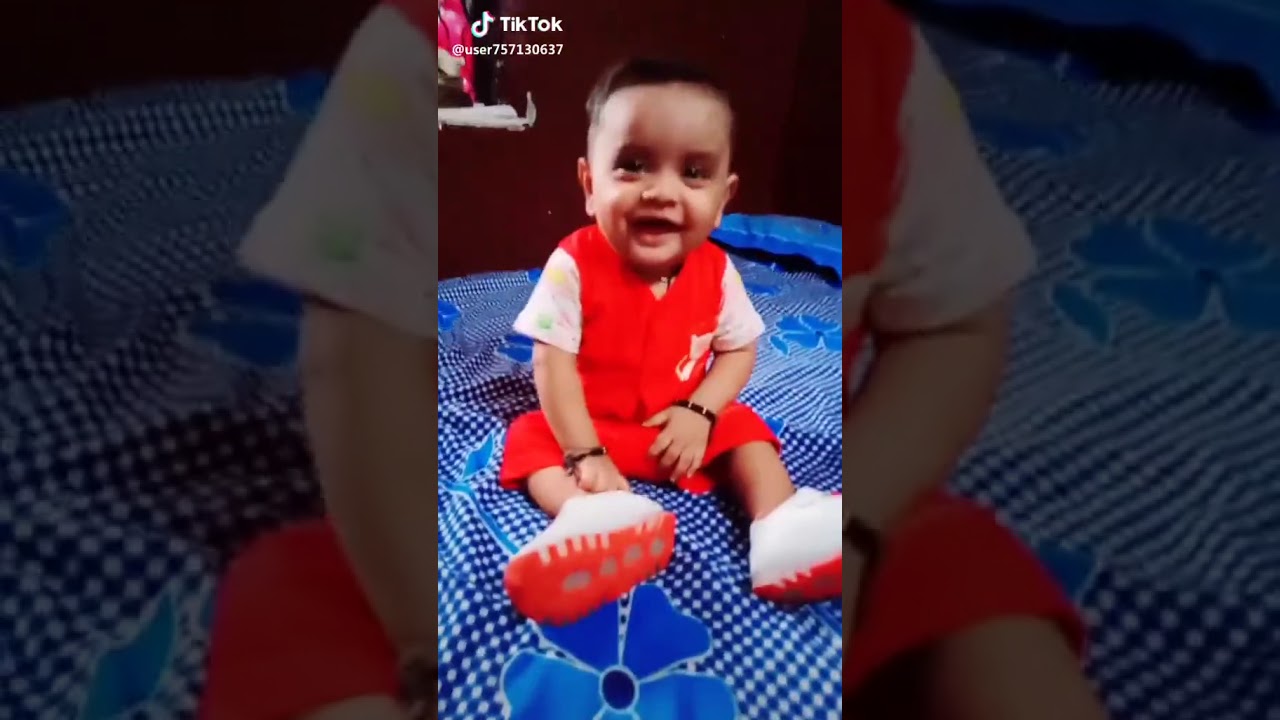 Baby,s tik tok(1) - YouTube