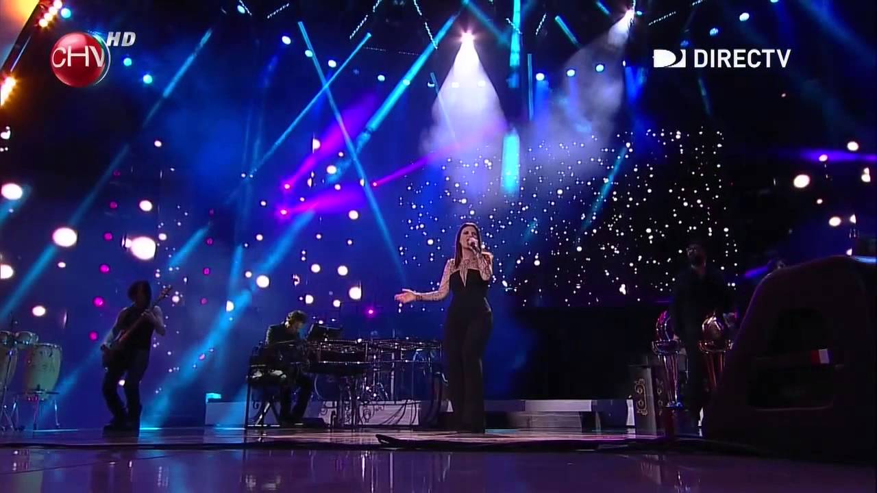 Laura Pausini - Quiero decirte que te amo - Viña 2014 HD - YouTube